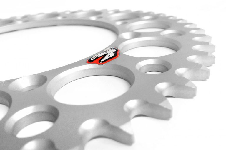 Motorcycle Chains & Sprockets: Everything You Need to Know